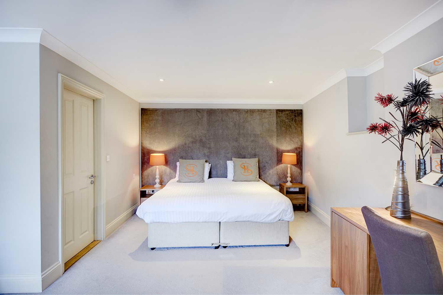 Deluxe Room | Seckford Hall Hotel & Spa