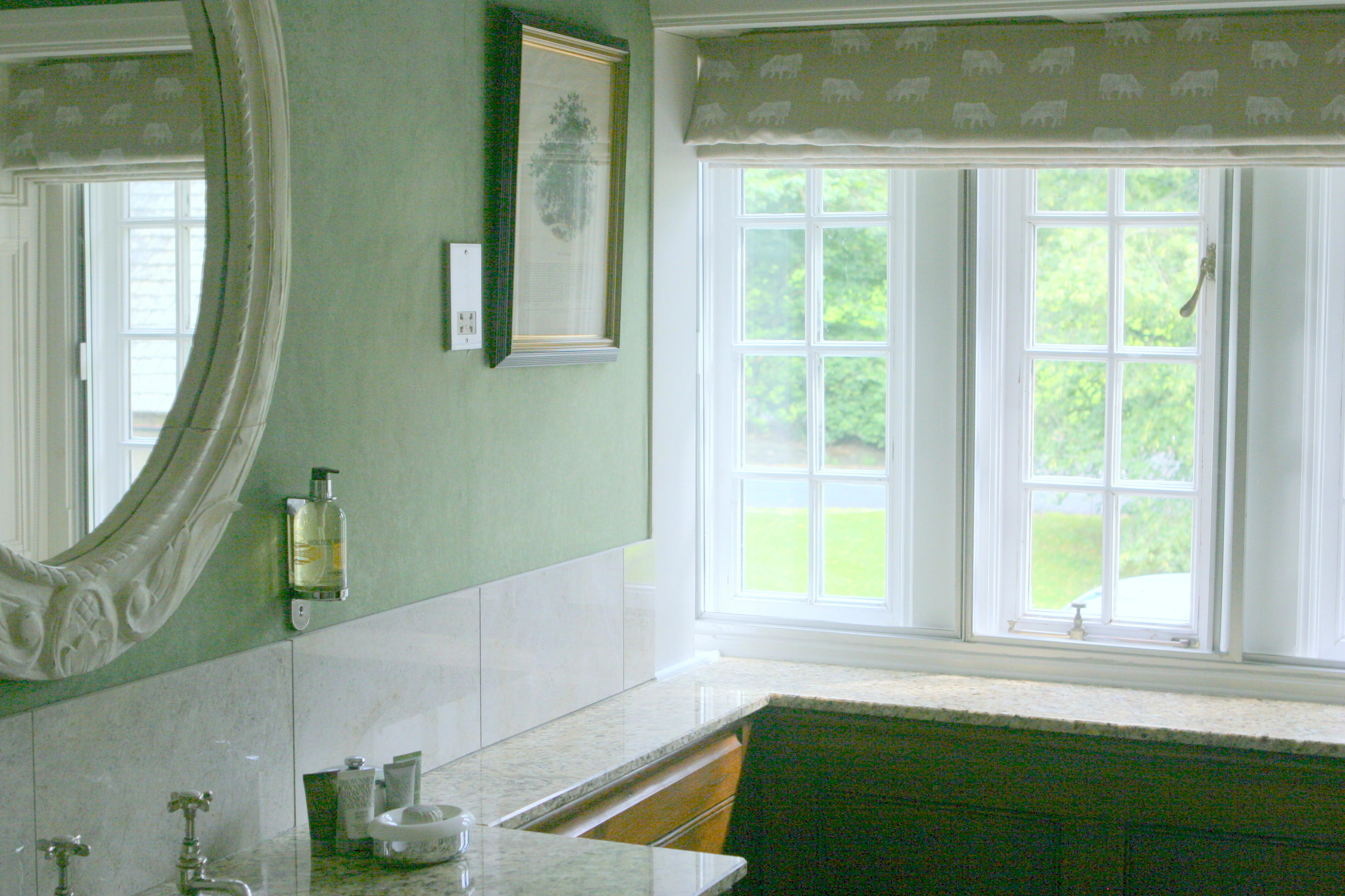 Room 14 - Superior Front of House Double