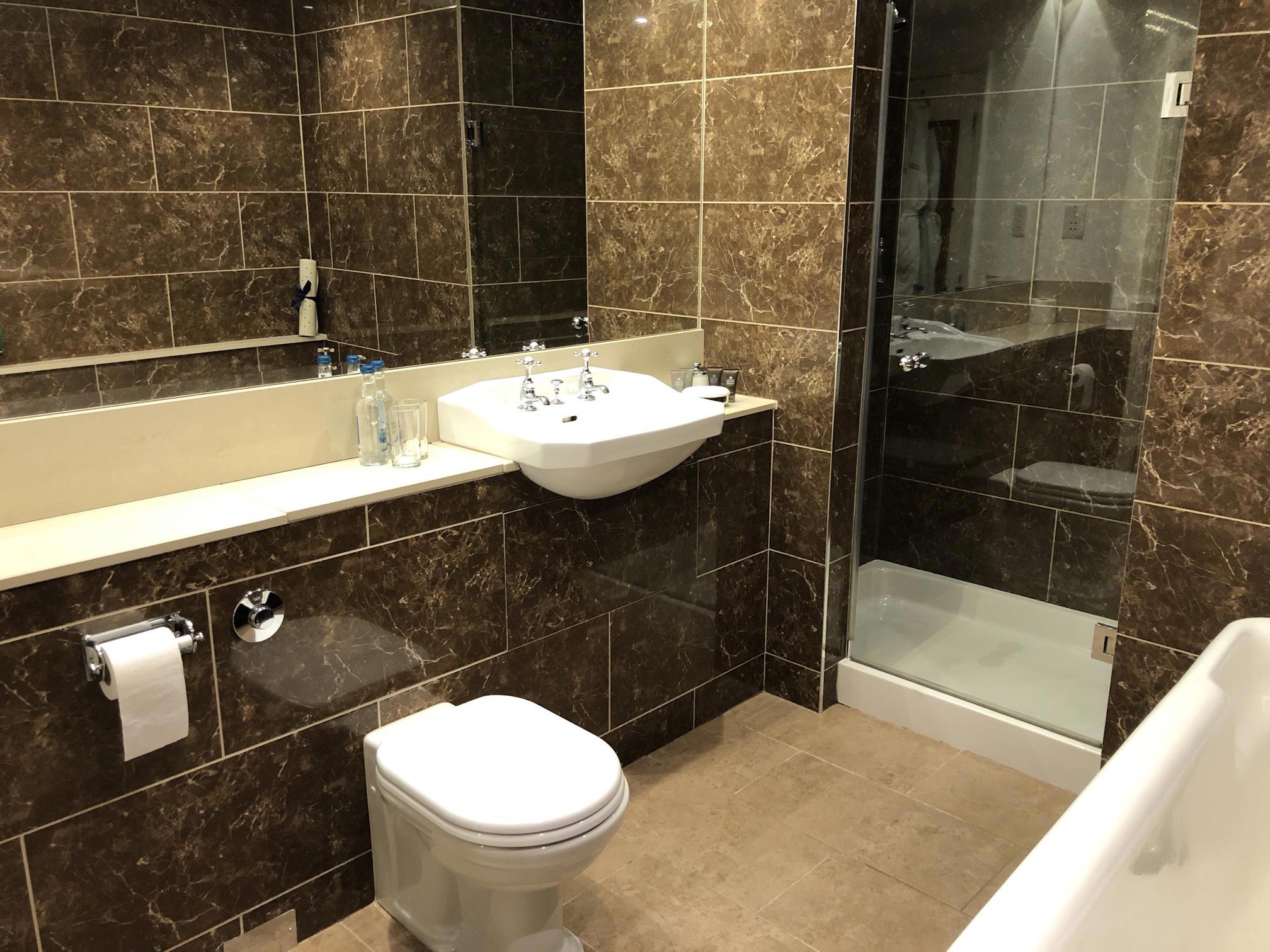 Room 16 - Superior Riverside Double